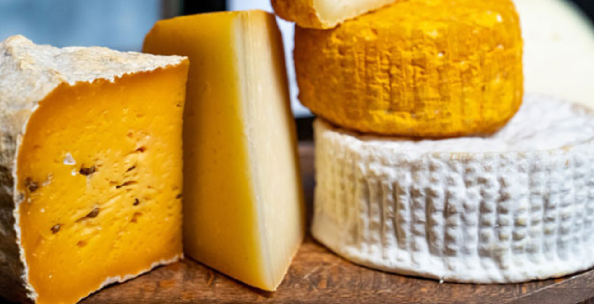 Exploring the World of Italian Cheeses - Nicoletta - Handcrafted ...